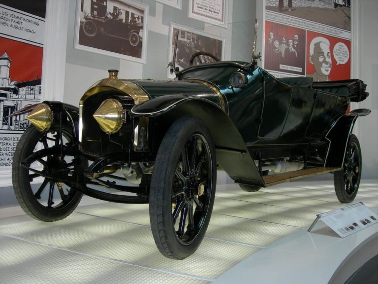 August Horch: ecco la fantastica storia del fondatore di Audi